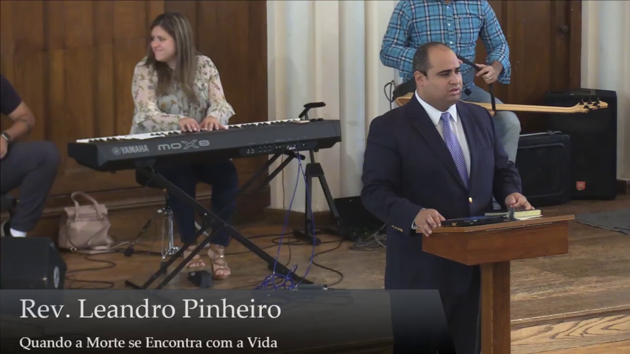 Rev. Leandro Pinheiro - Quando a Morte se Encontra com a Vida - YouTube