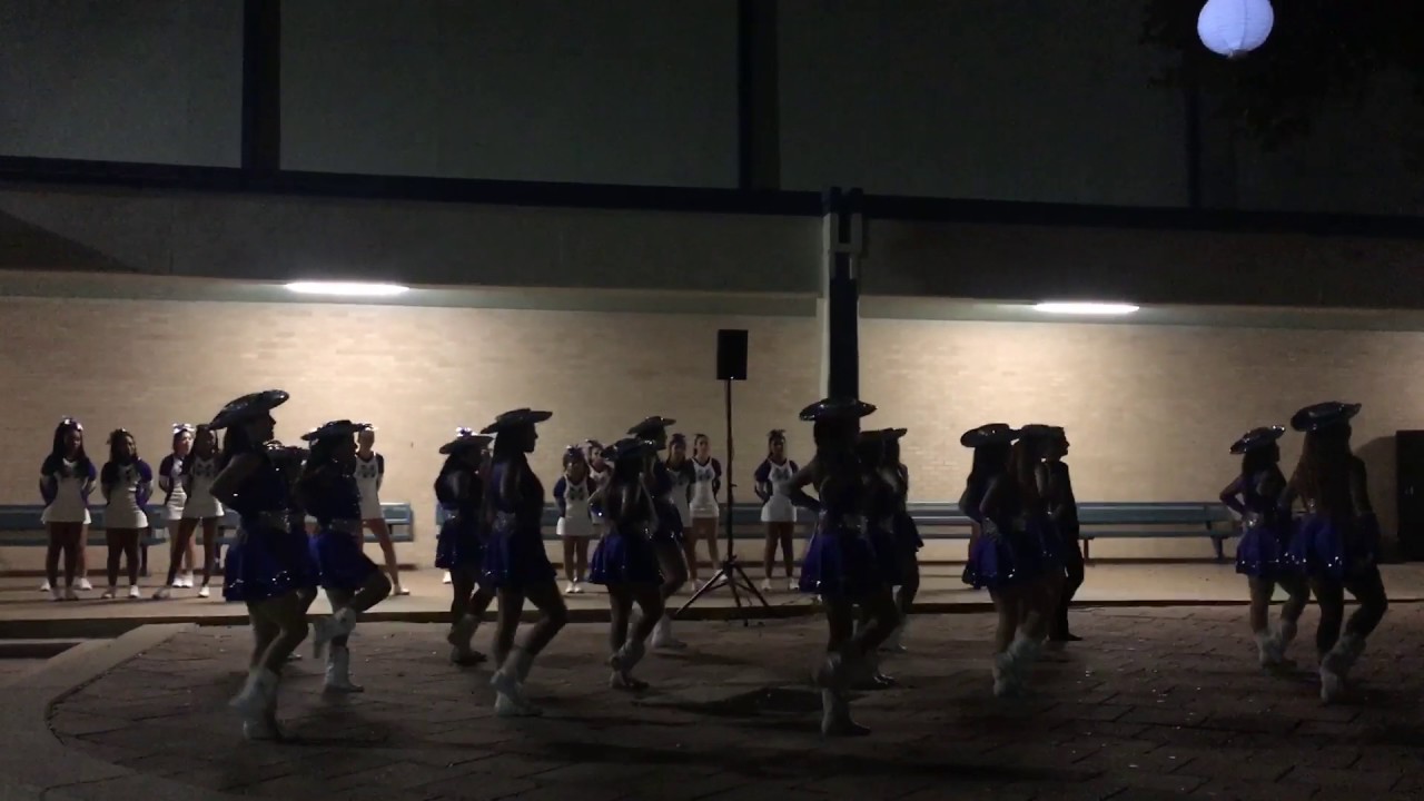 Fillies Dance Team - YouTube