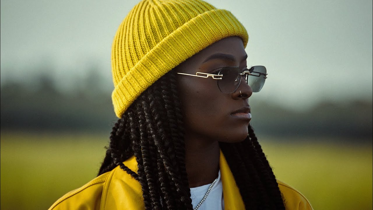 Chelsea Dinorath - Unfollow [Official Video] - YouTube