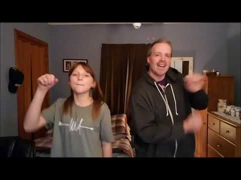 LOVELYTHEBAND BROKEN - ASL DEAF SIGN LANGUAGE ENGLISH - YouTube