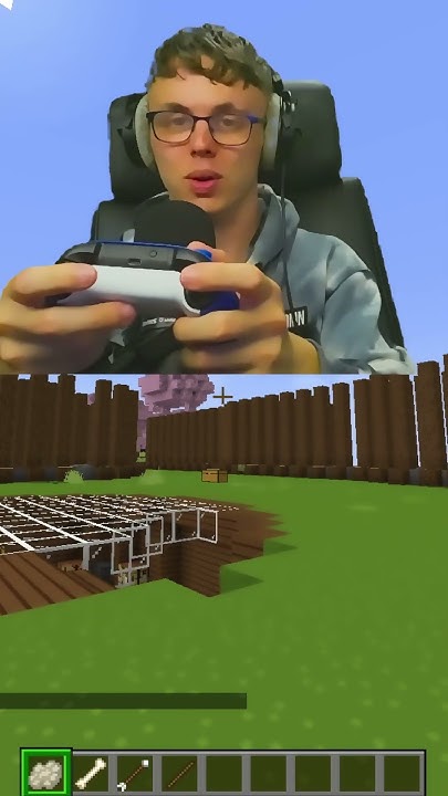 How To Play Minecraft Java with a Controller in 2023 #shorts - YouTube