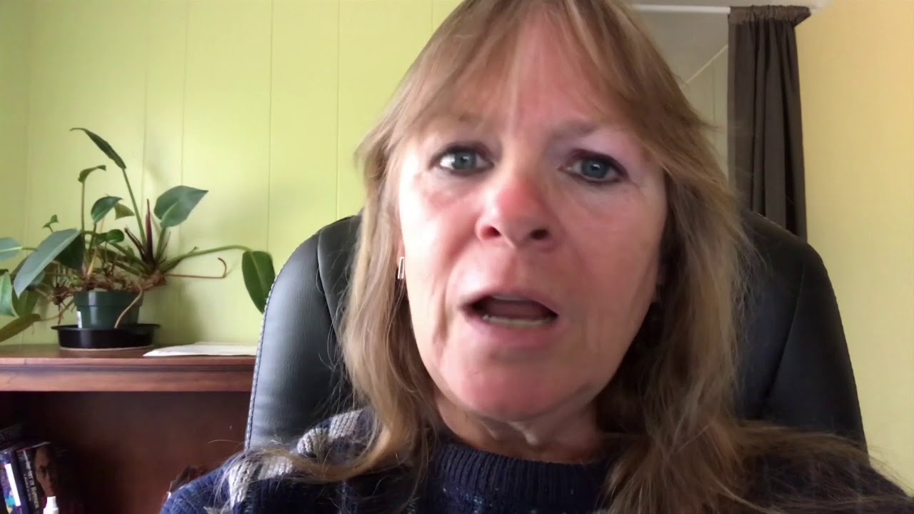 Jane and Susan Beatty recall their parents, Jim and Jeanne DeSana - YouTube