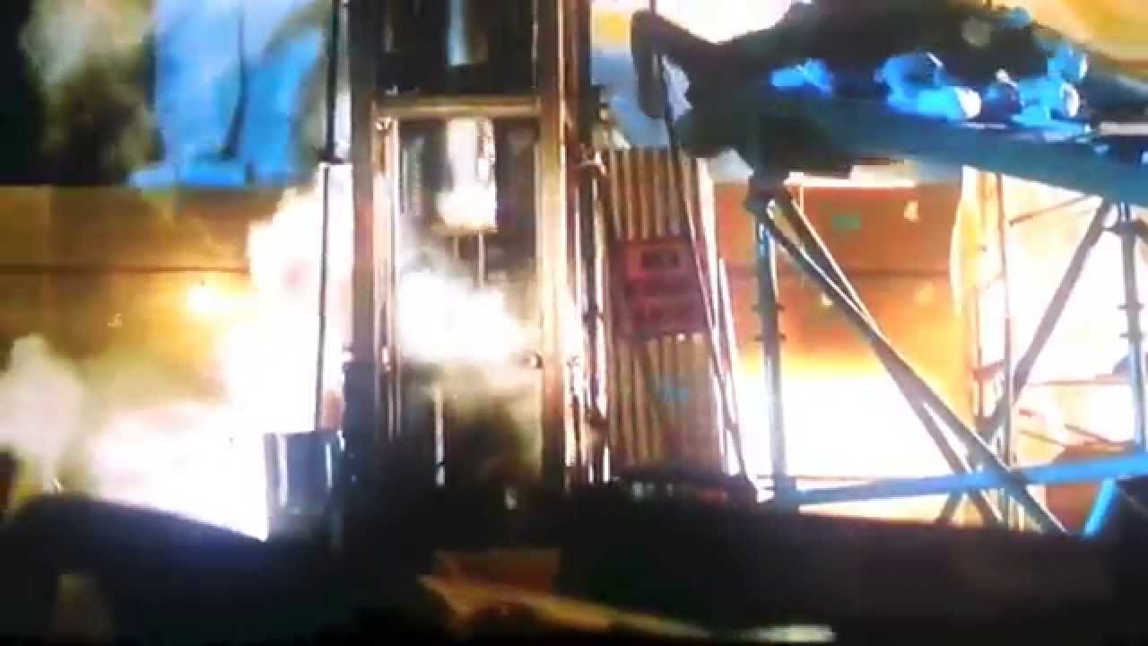 Con Air: Final Fight - Poe vs Cyrus - YouTube
