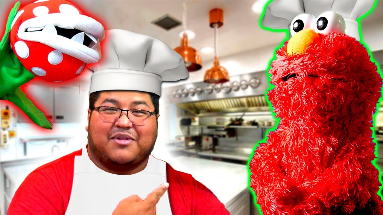 Elmo LEARNS How To COOK Like a PROFESSIONAL CHEF! - YouTube