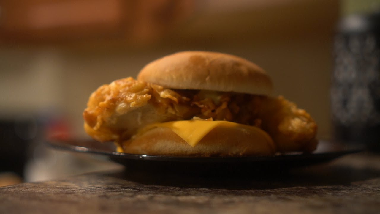 Buffalo Ranch chicken sandwich | Episode 1 - YouTube