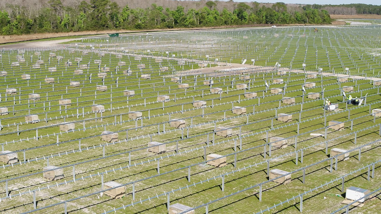 04 Solar Farm Installation FOR MEDIA - YouTube