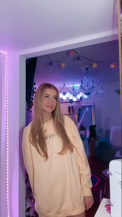 Tell me you don’t look your age without telling me you don’t look your age #viral - YouTube