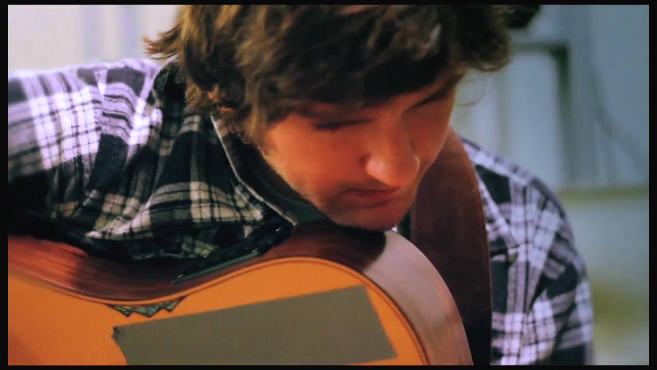 Daniel Champagne - Spoonful - Green Couch Session - YouTube