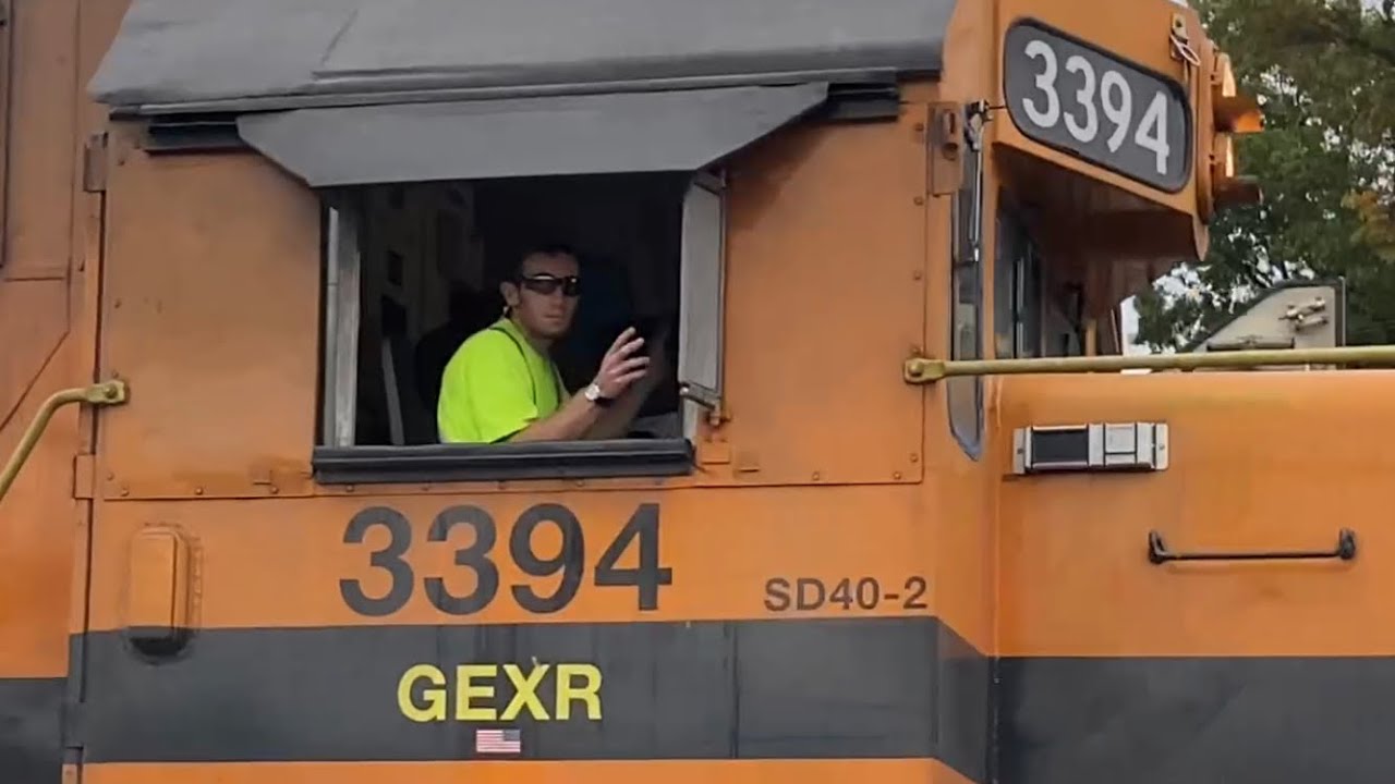 FRIENDLY CREWS, HORN SALUTE, SMOKE SHOW AND MORE - YouTube