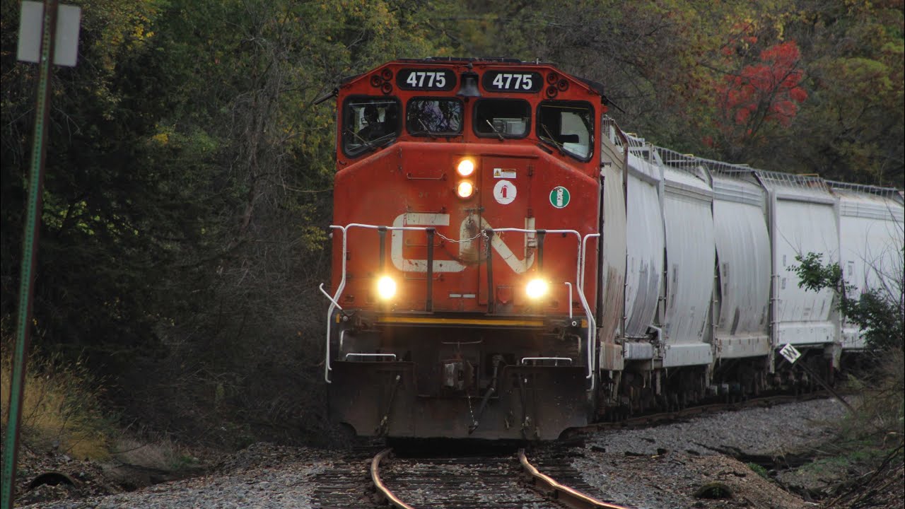 L538 at New London feat CN 4775 - YouTube