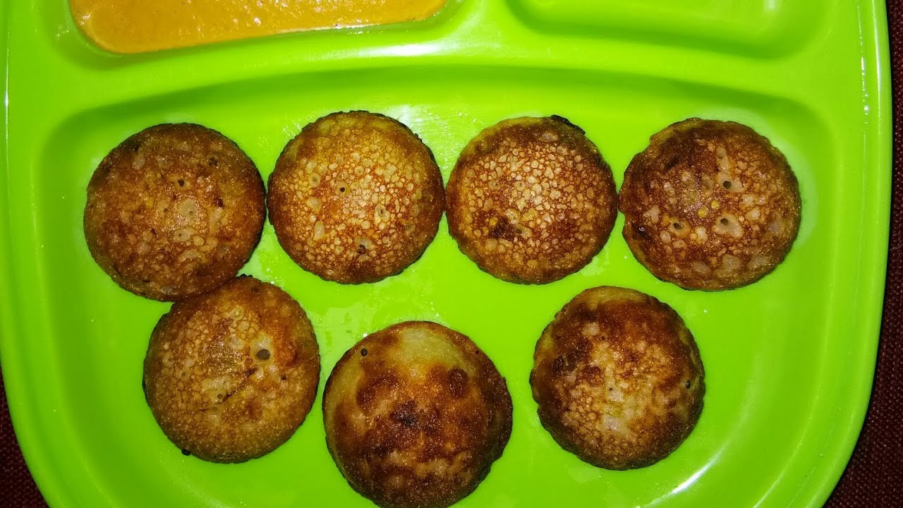 Rava Paddu / Sooji Paniyaram / Rava Appe - YouTube