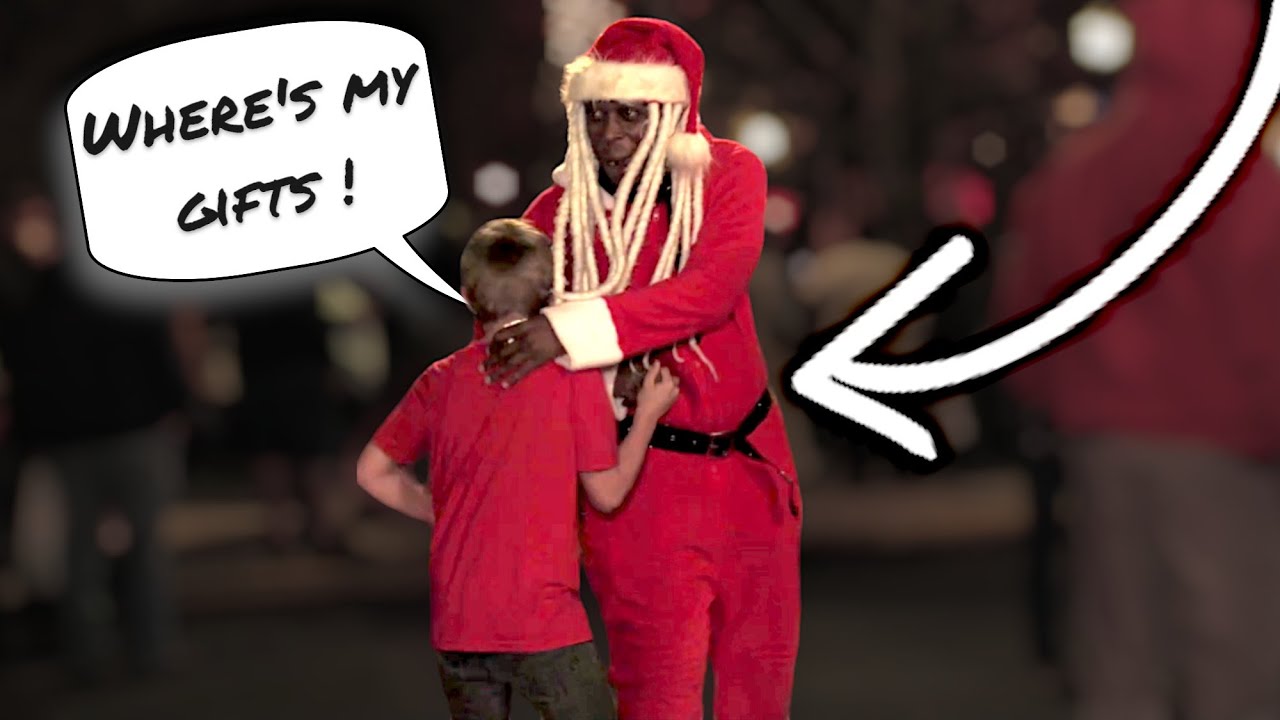 Christmas on Main Street VLOG: Fake Santa Prank - YouTube