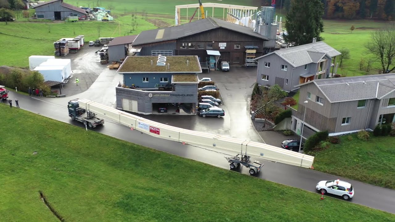 Neue Werkhalle Holzbau Oberholzer GmbH - YouTube
