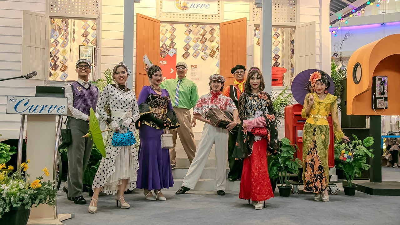 Hari Raya Dance Performance at the Curve's ‘Kiriman Raya’ Festival ...