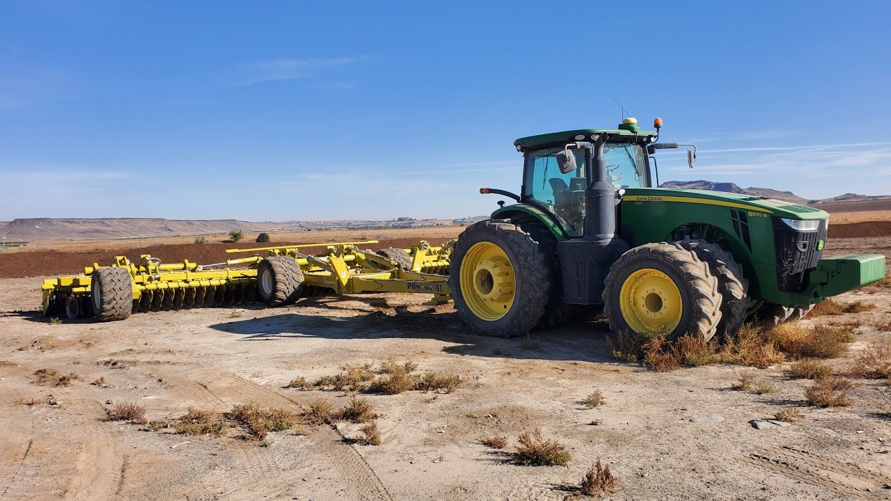 Big Field, Big Disk - YouTube