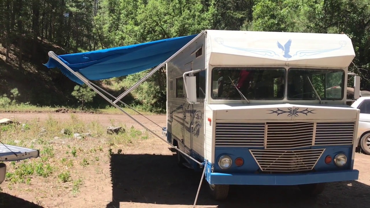 SOLD: 1972 Winnebago Brave || Vintage RV - YouTube