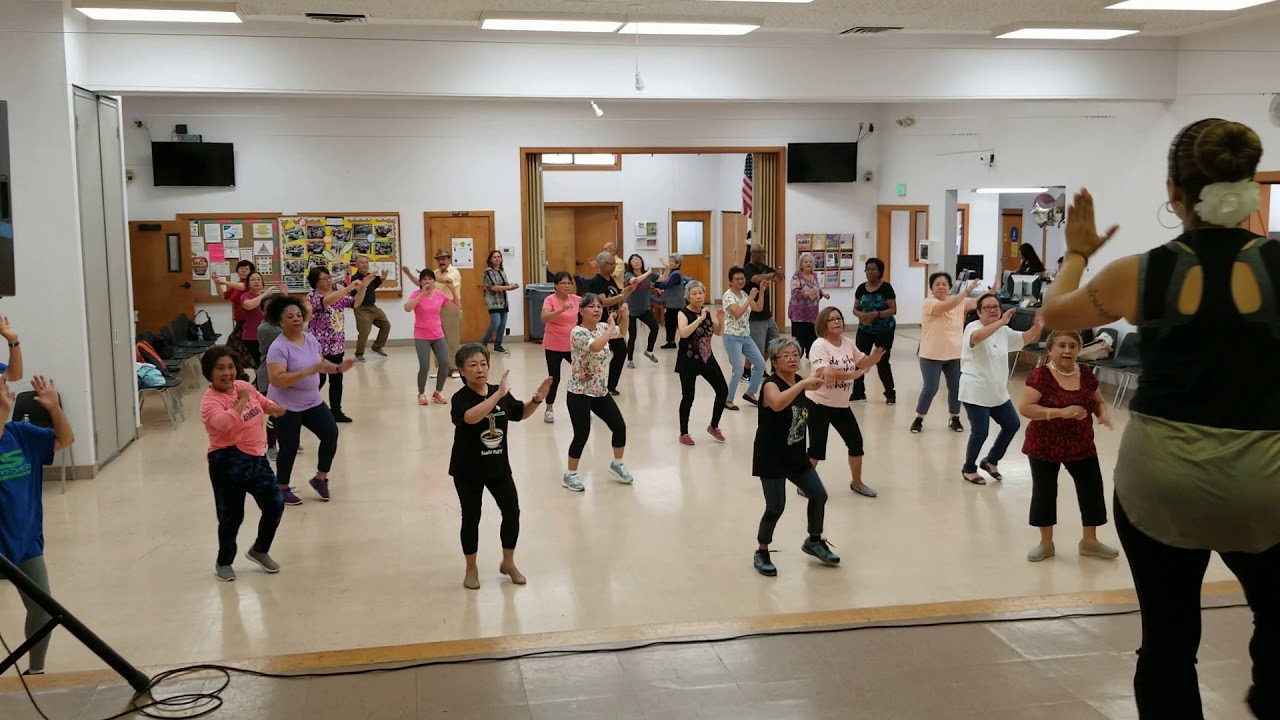 SAN PABLO SENIOR SALSA CLASS - YouTube