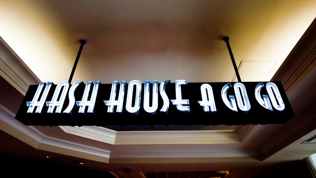 Hash House a Go Go - YouTube