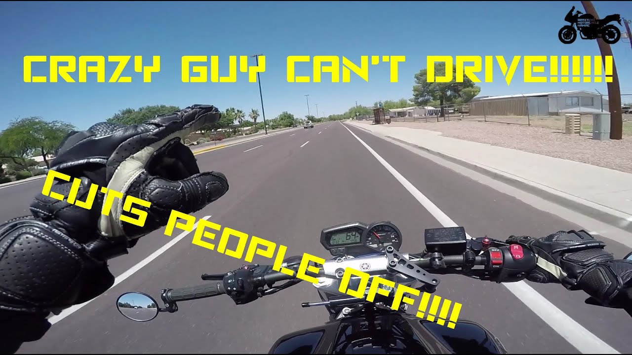 CRAZY GUY SWERVING IN AND OUT OF TRAFFIC!!!!!! - YouTube