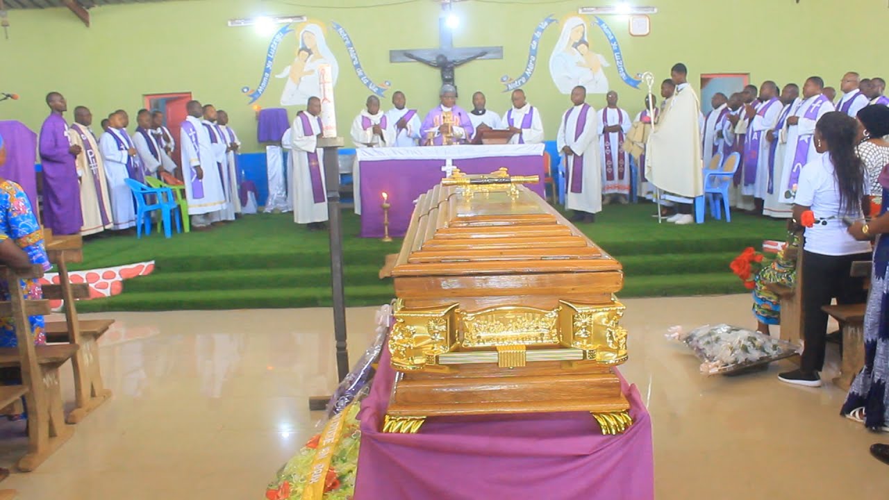MESSE ET ENTERREMENT DE PAPA BIYOKO MAKAYA MAITRE QUADO - YouTube