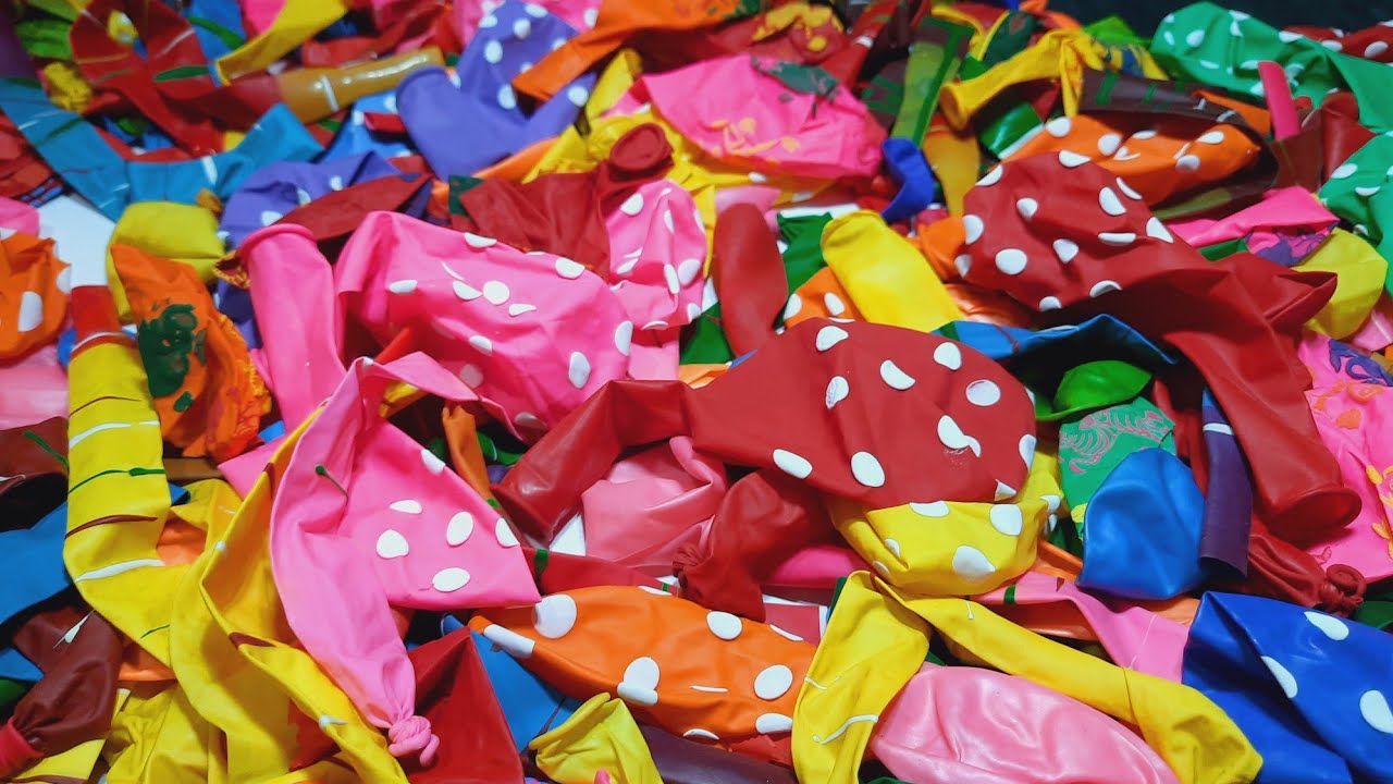 DECORATING FUN PUNCH BALLOON WITH STICKERS AND POPPING IT!!! .PART ...