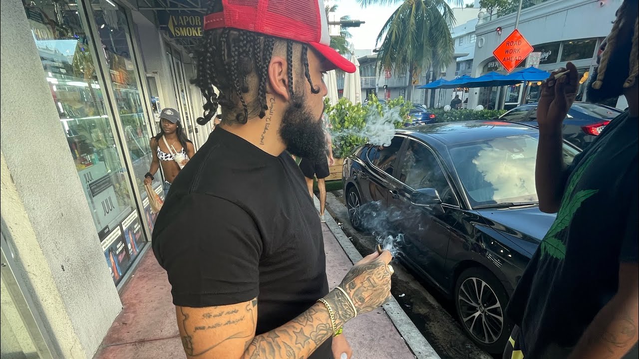 Peso Bill- Lifestyle (Official Music Video) - YouTube