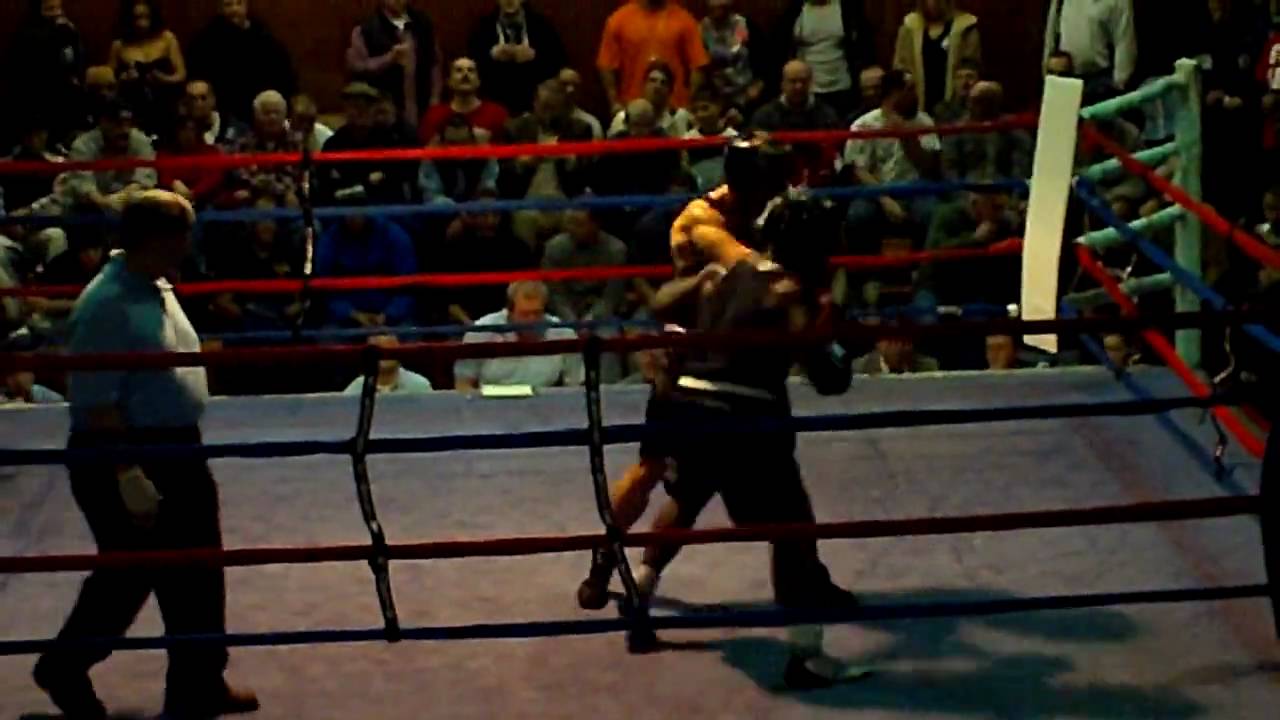 Melvin's first fight ever 2 - YouTube