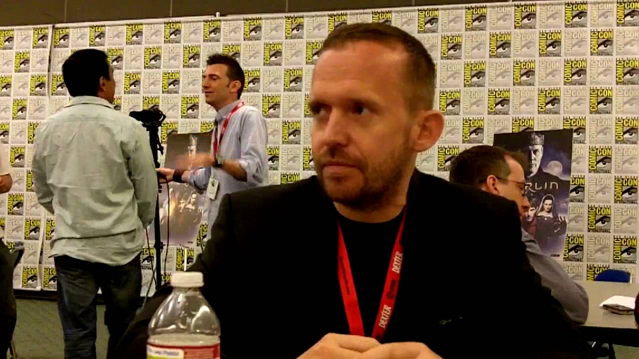 Merlin: Johnny Capps & Julian Murphy Interview - Comic-Con 2010 - YouTube