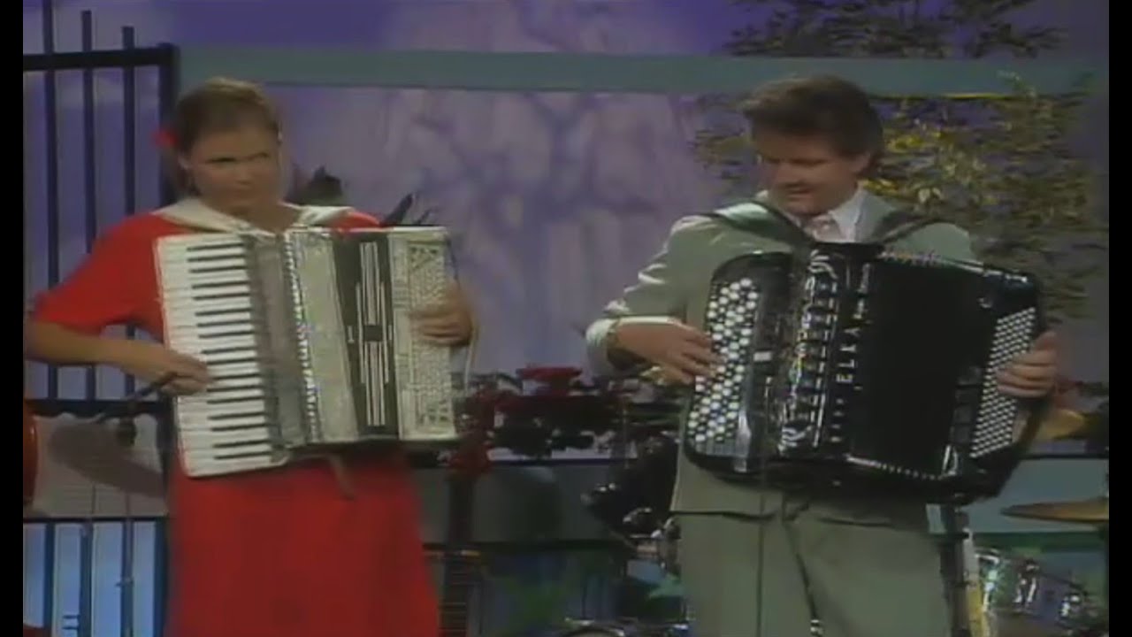 Kjell Samuelson m.fl. – Livet i Finnskogarna (SVT 1992) - YouTube