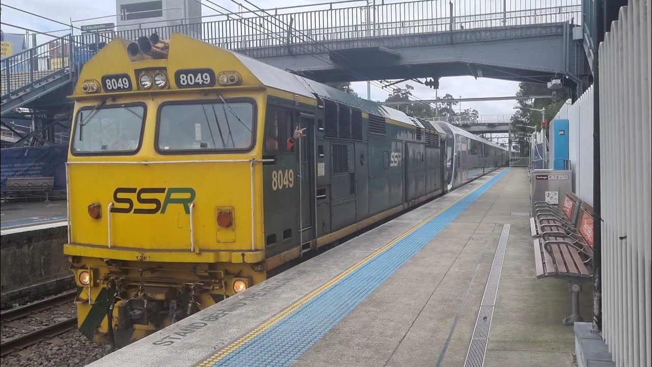 Vlog 266: Trainspotting at Thornleigh Part 2 - YouTube