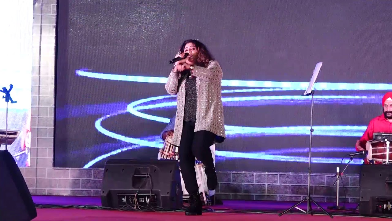 Rekha raj live performance - YouTube