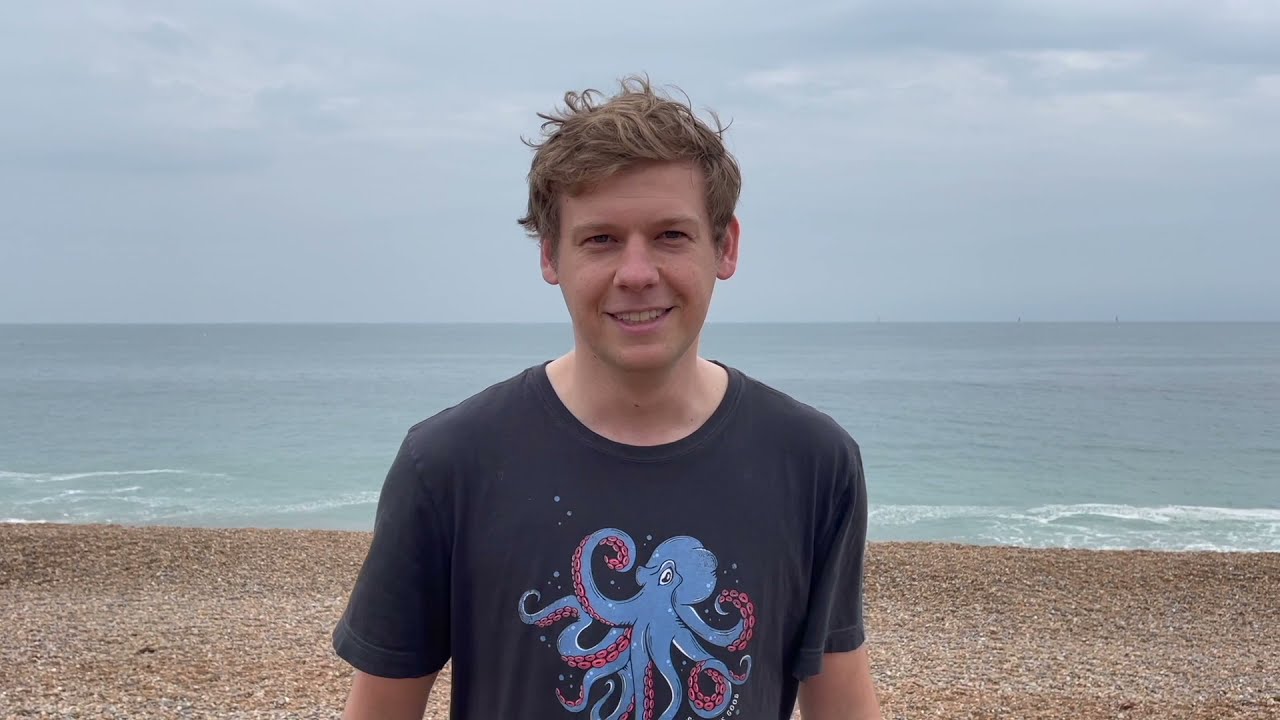 Harry Nicklin - National Debate Booth - YouTube