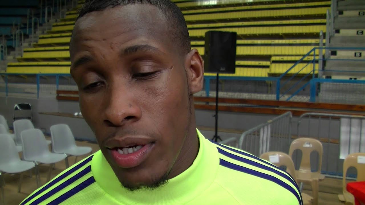 Entrevue avec Damien LAPILUS (crossfight) à l'issue de sa victoire au ...