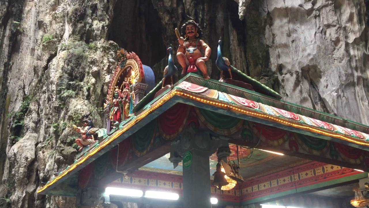 Little Rebel Buddha in Malaysia: Mama i'm at the Batu Caves in Kuala ...