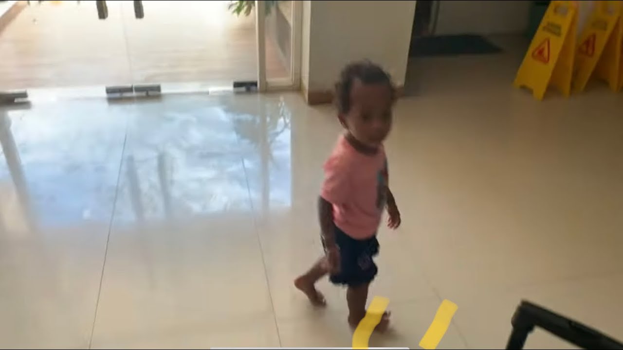 HOTEL MURAH DI LABUAN BAJO??? - HOTEL TOUR HOTEL BETA BAJO - YouTube