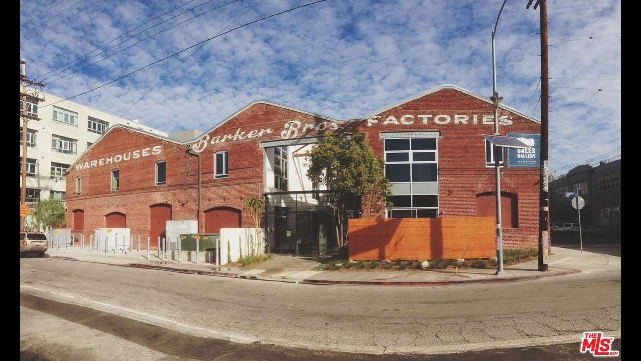 DTLA Art's District Loft -Barker Block W1 DTLA - YouTube