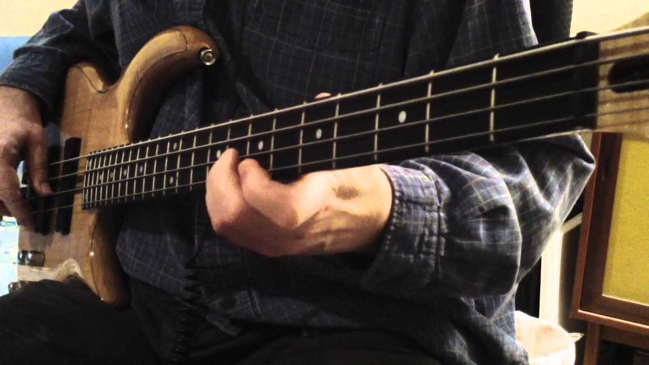 Carvin Icon bass with fresh Carvin strings - YouTube