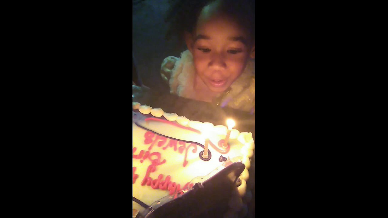 Jewels Jones Clemons 🧁birthday celebration. - YouTube