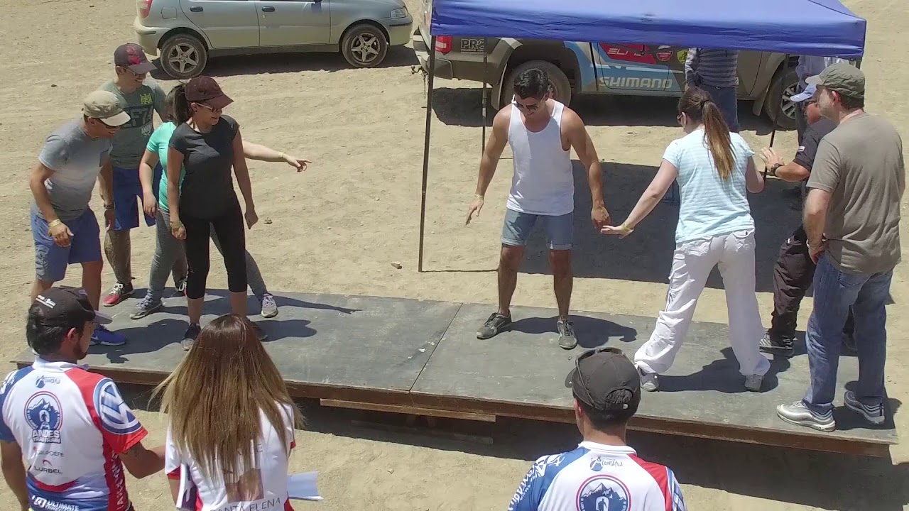 Team Building - Festo - YouTube