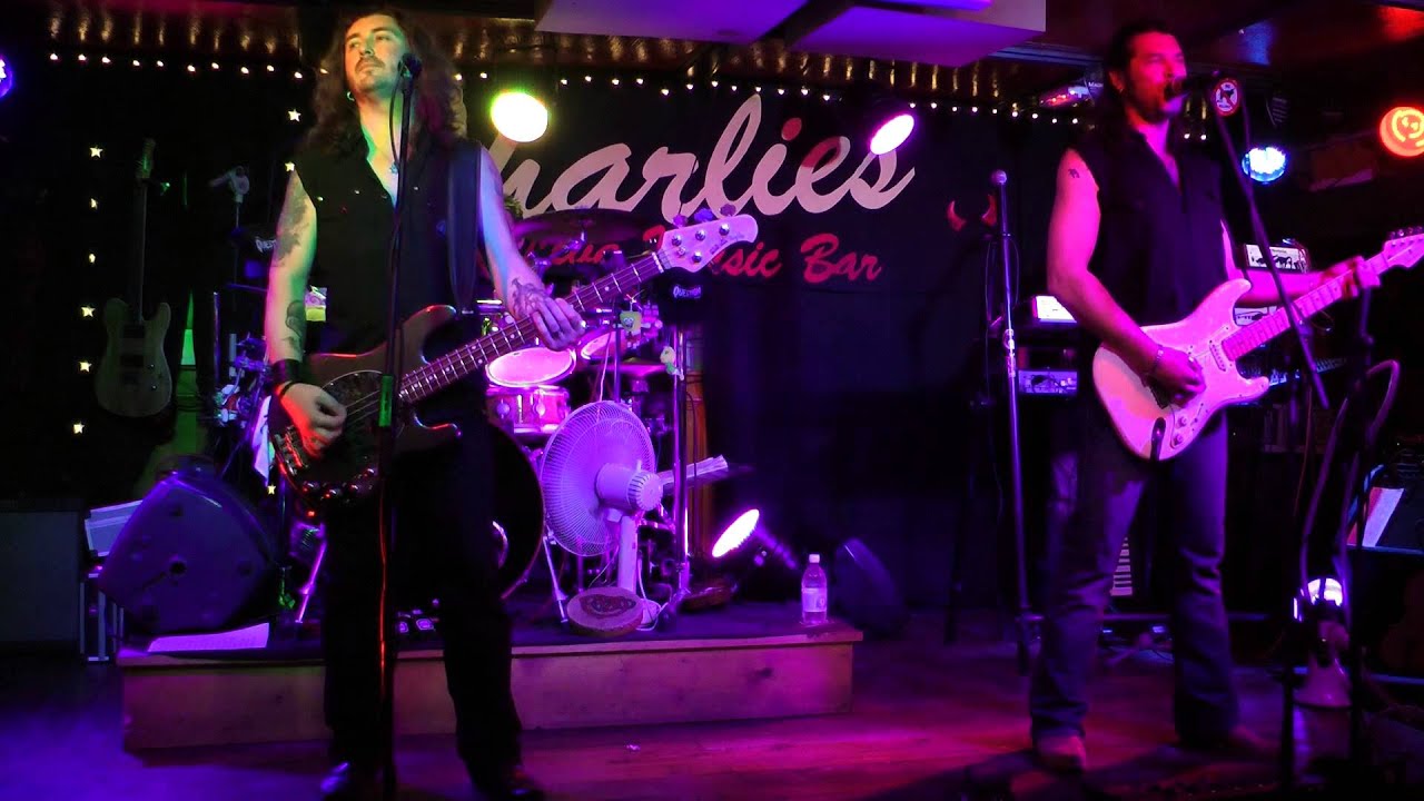 Question Band,Ça Plane Pour Moi - YouTube