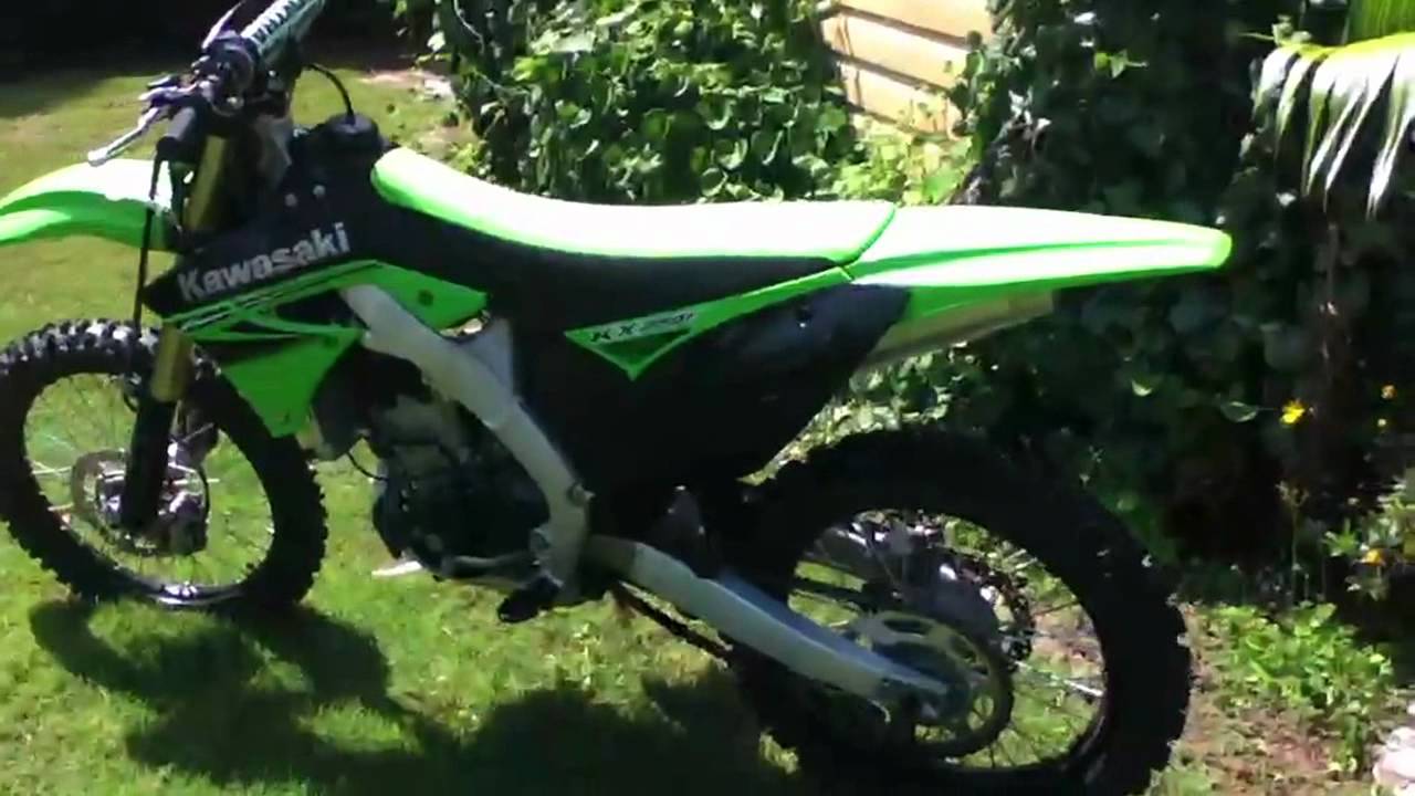 2010 KX250F start up. - YouTube