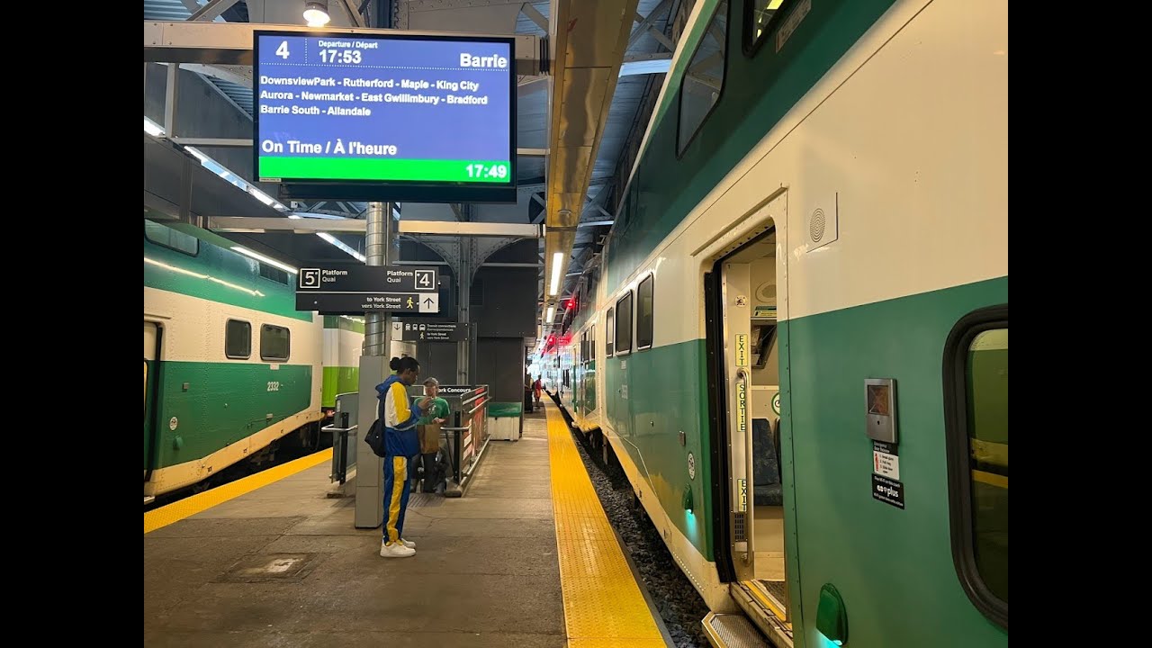 Barrie Line (BR - Allandale Waterfront GO) Departing Union Station GO ...