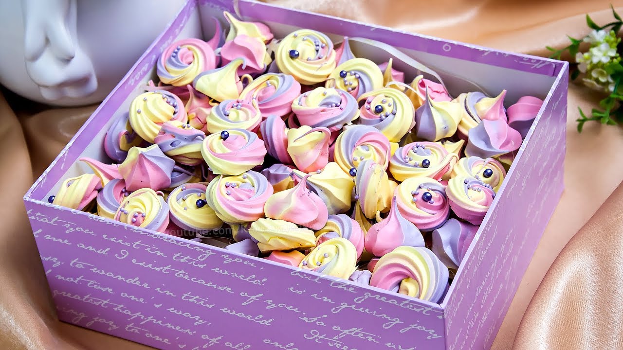 Разноцветное безе на швейцарской меренге. Идеальный десерт и украшение ...