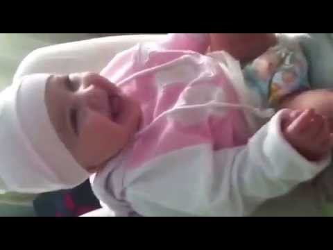 BabyPlanet No.4 - Xışıltıya gülən Körpə