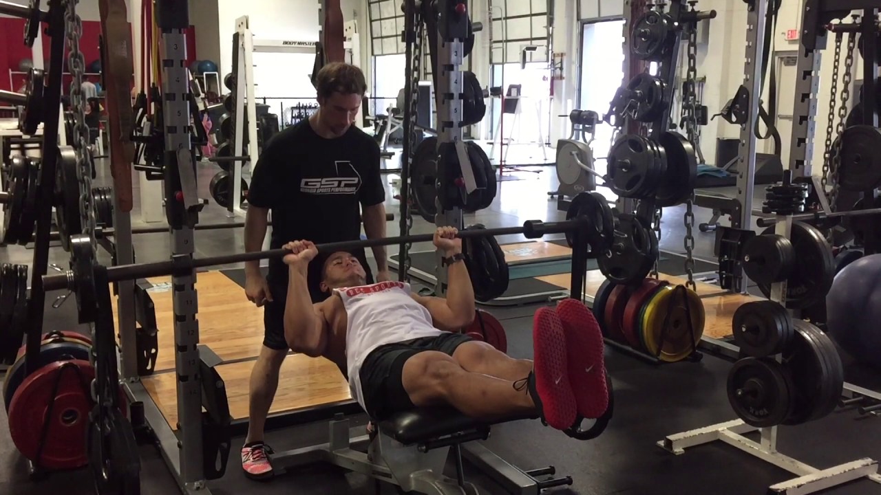 Leg Raise Chest Press - YouTube