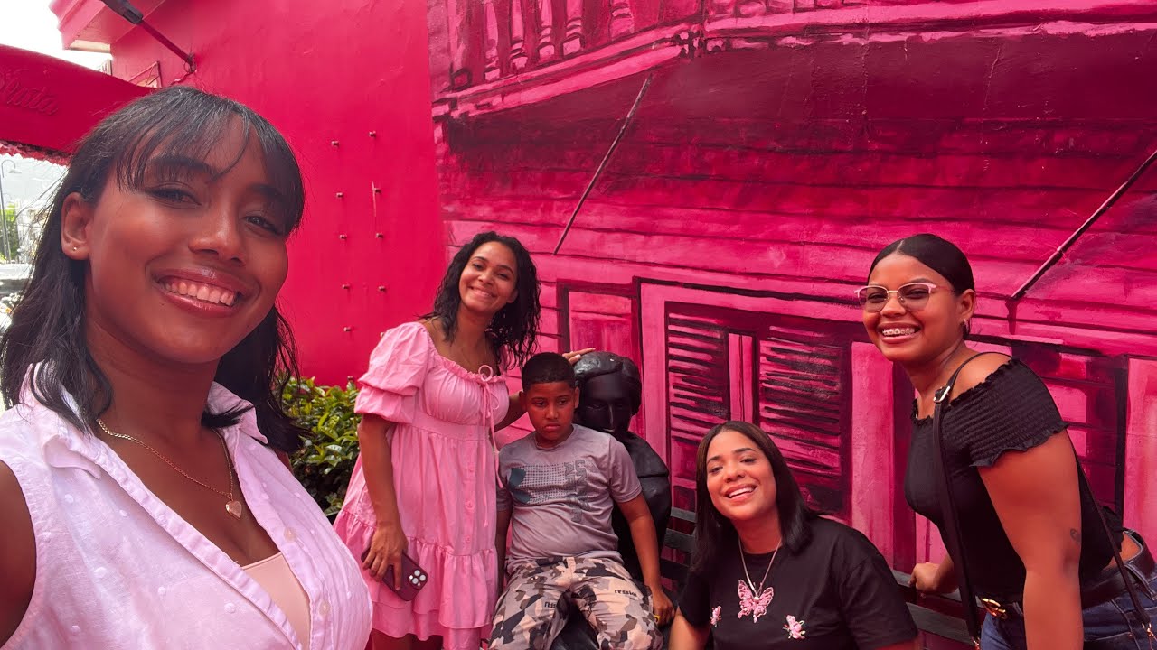 Detrás de cámara de EL PEOR TOUR (ultimo video de Nany flow) - YouTube