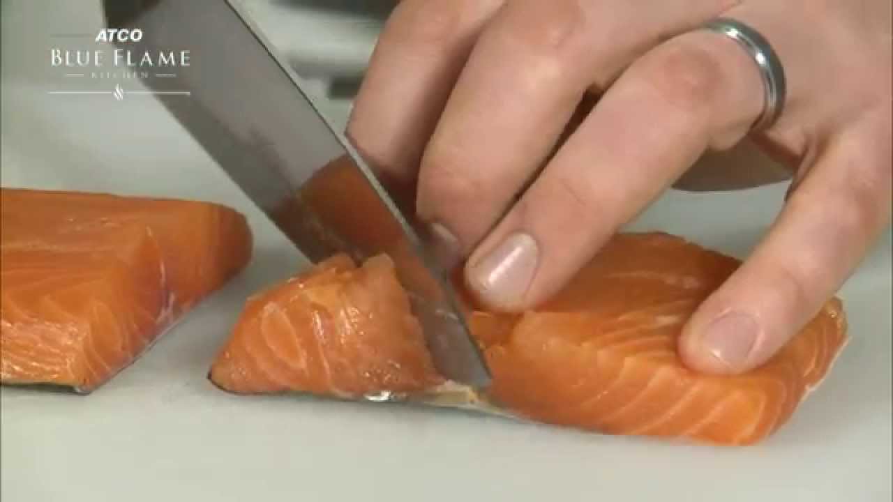 How to Score Salmon - YouTube