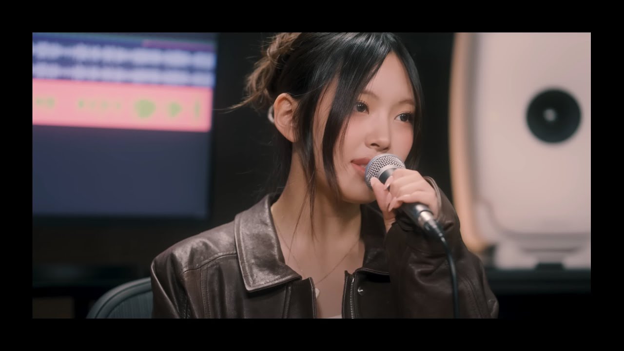 'V - Slow Dancing' Cover by HYEIN [NewJeans] with Lyrics (한글/Romanized ...