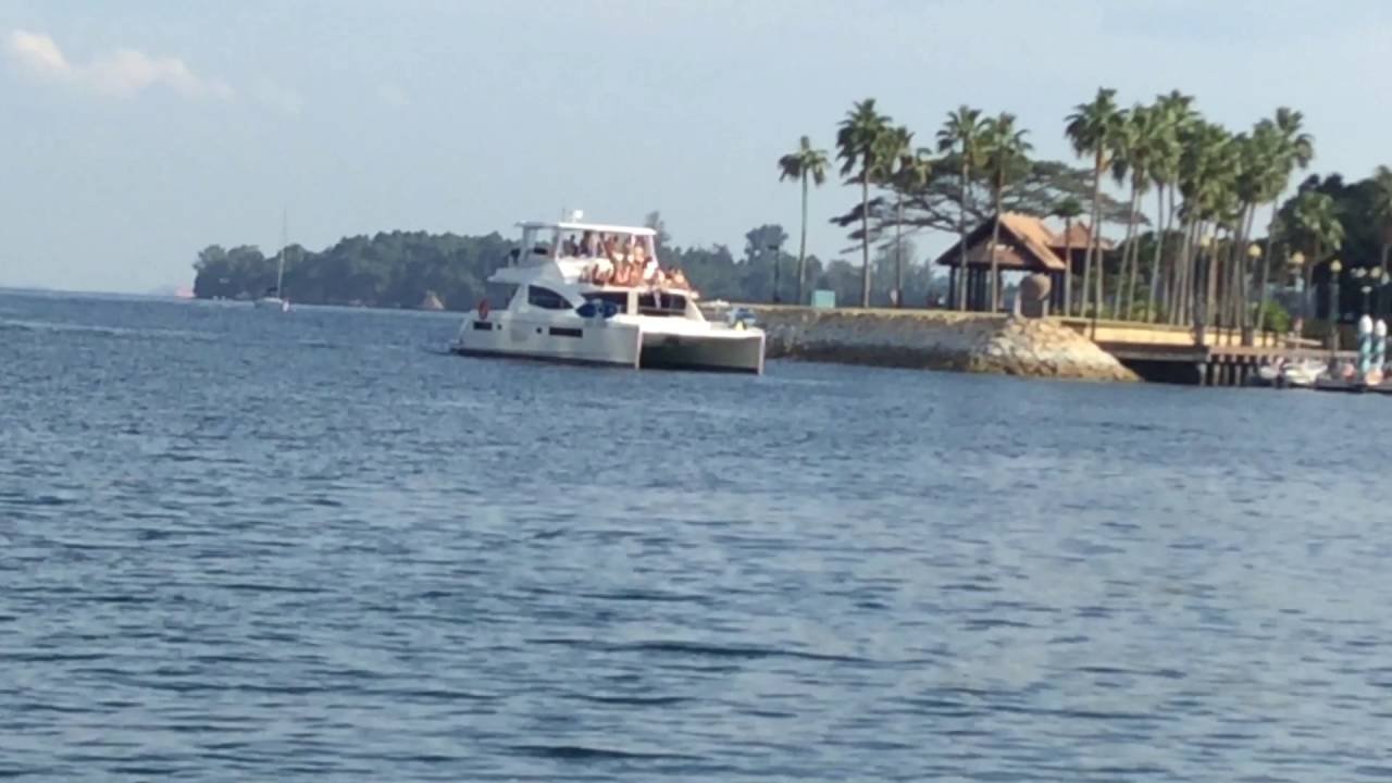 Sentosa ship heading to Lazarus island and Saint Jon island - YouTube