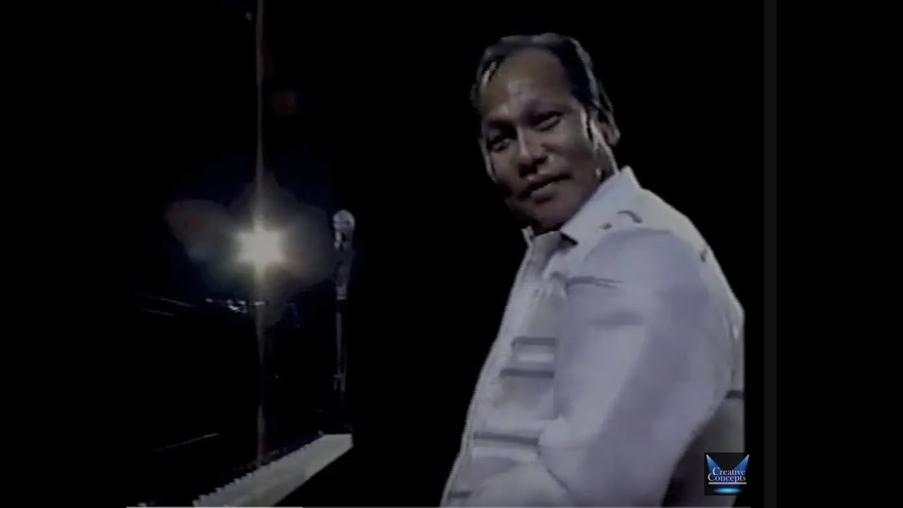 Bobby Enriquez "Superstar Medley" (Live!) - YouTube